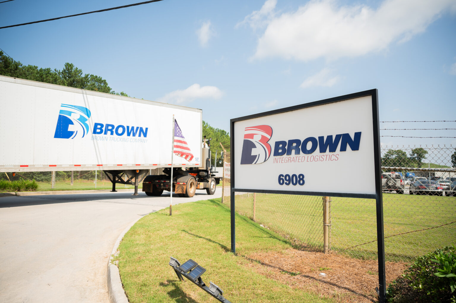 Brown Trucking - Hiring CDL-A Drivers